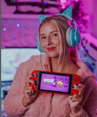 Gaming Influencer: How Value And Credibility Amplify Consumer Trust